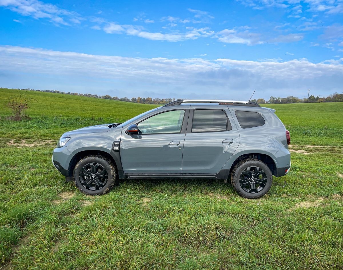 Dacia Merci motorral – Dacia Duster TCe 150 Extreme